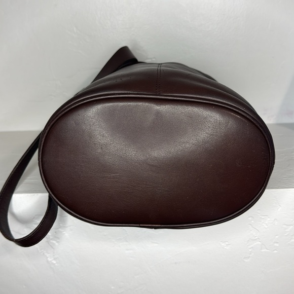Coach | Bags | Vintage Coach Brown Berkeley Drawstring Bucket Bag 451 ...